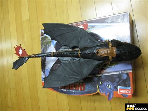 드래곤 길들이기2 나이트퓨리 투슬리스 피규어 인형 장난감 돌돌리뷰 Dragons2 Defenders Of Berk