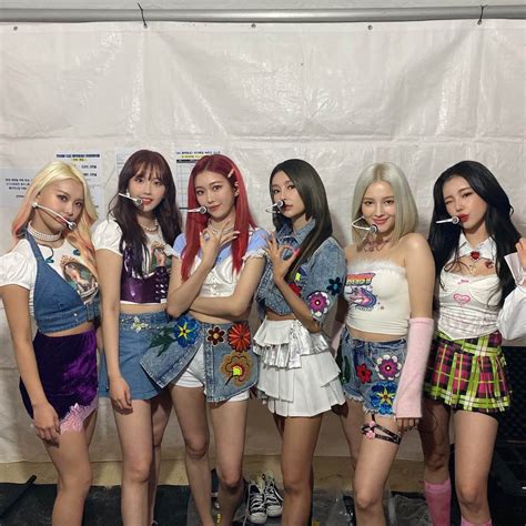 Nancy Momoland Page Of Asiachan Kpop Image Board