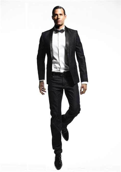 Zach Quest Artists And Models