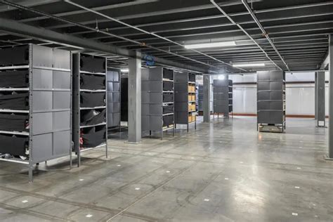 Multi Level Mezzanine With Storage And Picking Automation