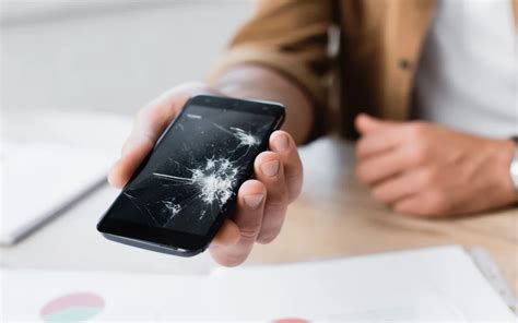 Repairing Broken Screens Options Costs And Advice For Optimum Results Univer Phone