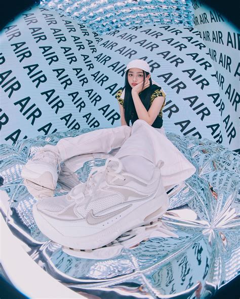 최근 뉴진스 나이키 화보  연예이슈 수다방 네모판