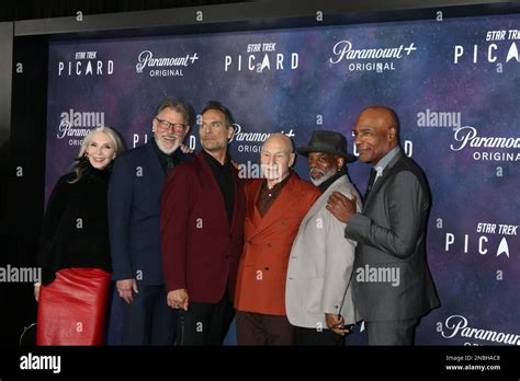 Los Angeles Feb 9 Levar Burton Jeri Ryan Jonathan Frakes Michelle Hurd Sir Patrick