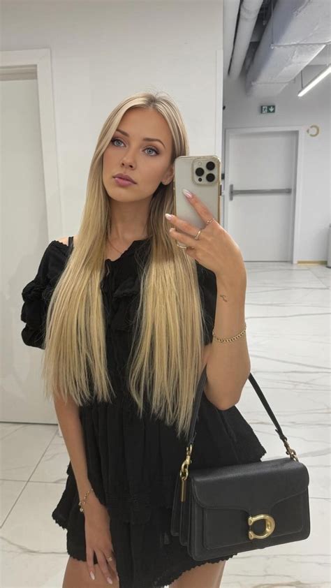 🌟 Hey Followers 🌟 Sophia Elridge Here Your Go To Fashion Icon And I Just Had To Share The