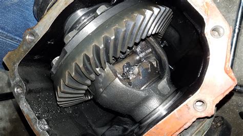 My Bmws Welded Diff Exploded Inspecting The Carnage Youtube