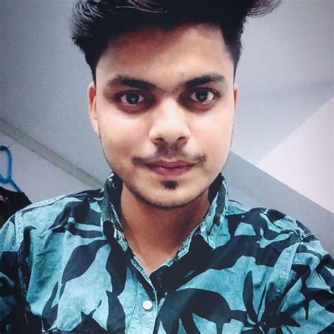 ‎shavez Siddiqui محمد شاویز‎ Siddiquishavej • Threads Say More