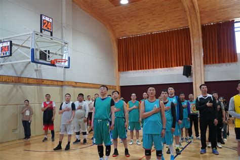 Үй Цай сургуулийн эцэг эхчүүдийн аварга шалгаруулах “Сагсан бөмбөг” ийн тэмцээн I Xii ангиудын