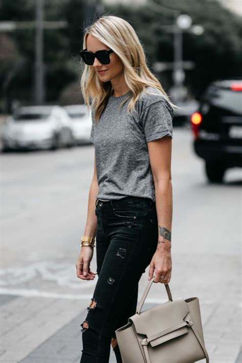 16 Stylish Perfect Grey T Shirt Outfits That Few People Know