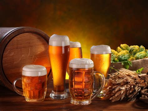 Fondos De Pantalla Bebidas Alcohólicas Cerveza Espuma Tazas Barril Trigo 3840x2160 Uhd 4k
