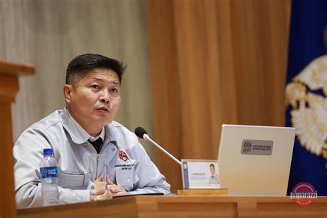 Автозамын тэмдэг тэмдэглэгээг шинэчилж самбаруудыг цэгцлэхийг үүрэг болгов