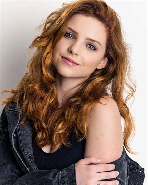 Chloe Csengery Biography Height And Life Story Super Stars Bio