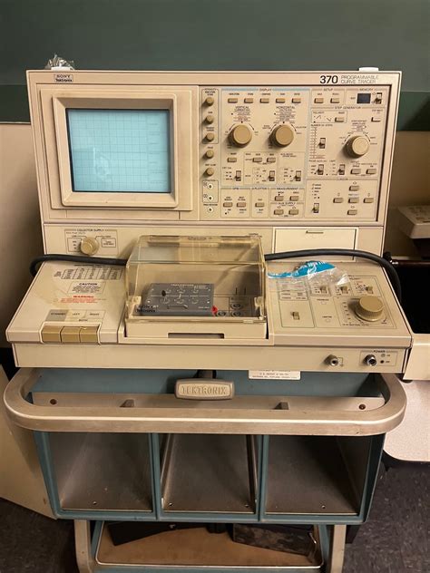 Tektronix 370 A Programmable Curve Tracer Bridge Tronic Global
