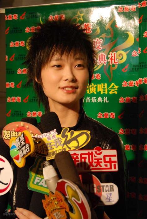 图文：中歌榜倒计时演唱会尾场 李宇春受访影音娱乐新浪网