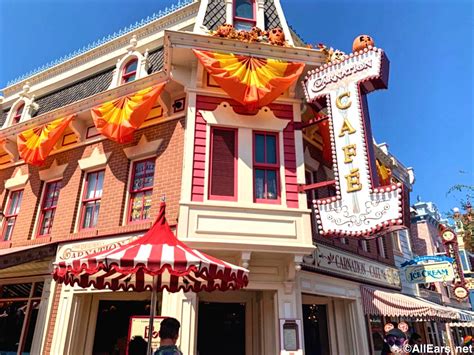 First Look Carnation Cafe Has Reopened In Disneyland Allears Net