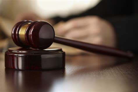 Los Angeles Man First In Jail Under Californias Revenge Porn Law New