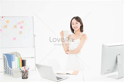 커피 여자 디자이너 사진 무료 다운로드 Lovepik