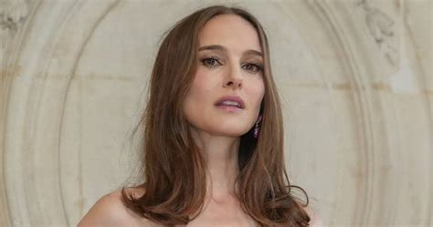Natalie Portman Steps Out In Sultry Outfit After Revealing Sad Reason