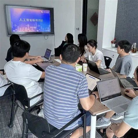 仪电人工智能创新院参与编制《人工智能研发运营一体化(modelmlops)能力成熟度模型》标准获行业肯定!mlops编制人工智能 仪电人工智能创新院参与编制《人工智能研发运营一体化(modelmlops)能力成熟度模型》标准获行业肯定!mlops编制人工智能