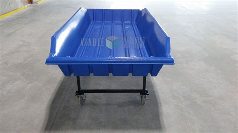 Elevated Sorting Table Viable Packaging