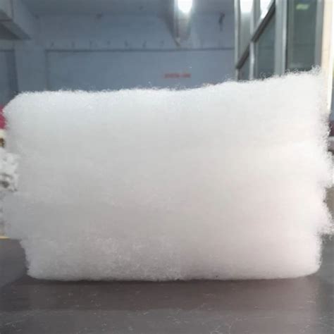 White 400 Gsm Polyester Wadding Sheet Shape Rectangular At Rs 128 Meter In Mumbai