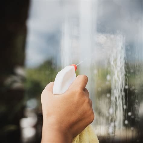 Homemade Windex Without Rubbing Alcohol Homemade Ftempo