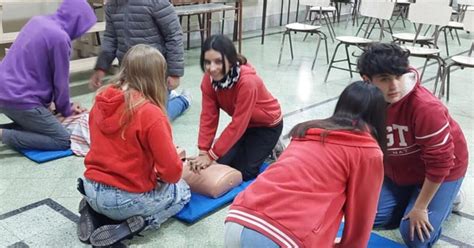 Ciudad Cardioprotegida Continúa El Ciclo De Capacitaciones En Rcp Y Dea El Popular Hoy