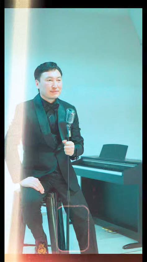 Нэгэн цаг үед Хувьтай айлын бэр гэж Маш гоё дуу их эгшиглэдэг бж билээ Энэ гоё дууг сэргээж