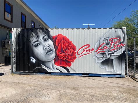 Is That The Og Big Bertha At The Selena Museum