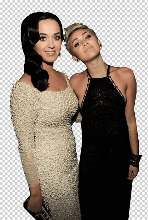 Katy Perry Kissing Miley Cyrus On The Lips