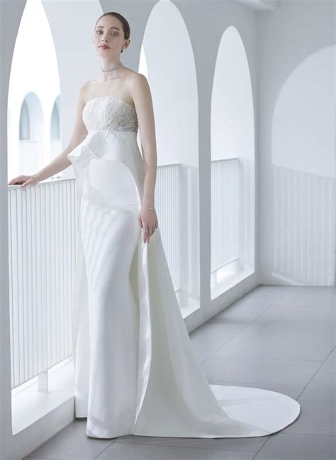 10 ชุดแต่งงาน สไตล์ลักชูรี่ เรียบหรูดูโมเดิร์น จาก วนัช กูตูร์