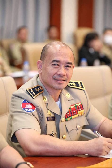 ស្នងការ នគរបាល ខេត្ត កំពត ៖ ប្អូនៗដែលប្រើប្រាស់គ្រឿងញៀននៅពេលនេះ