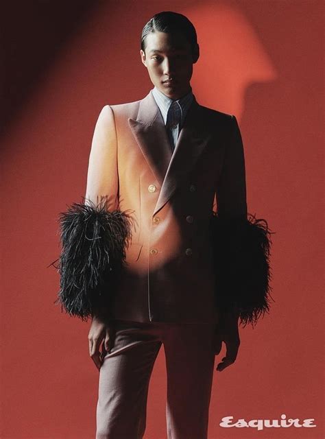 Пин от пользователя Пенкина Екатерина Александровн на доске Lookbook Позы моделей Фотосессия