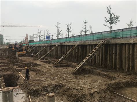 一种用于围护结构支撑拆除时的后浇带换撑结构2 杭州福世德岩土科技有限公司