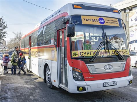 “Сургуулийн автобус” ны үйлчилгээг сайжруулах чиглэл өгөв Өглөө мн