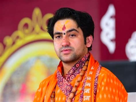 How To Reach Bageshwar Dham By Plane Bus And Train Know Easiest Way Address And Exact Location