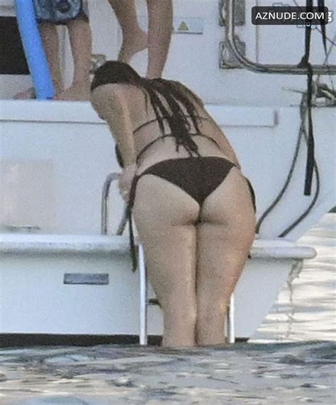 Jodi Alberts Sexy Sea Dip In Barbados Aznude