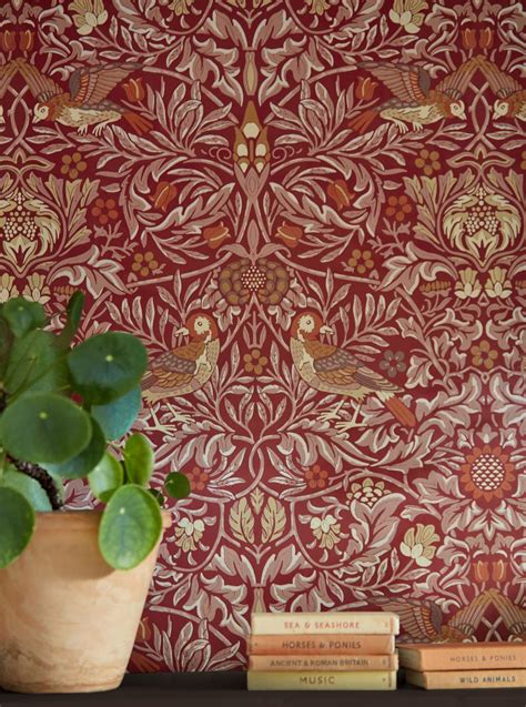 Wallpaper Morris Birds Ruby Red Wallpaper From The 70s