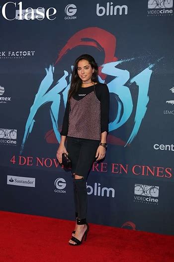 Mariel Molino Feet Aznudefeet