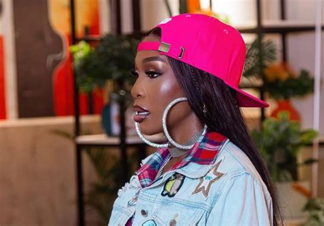 Karole Kasita Drops One Take Video For Akafe Che Che Exclusive Bizz