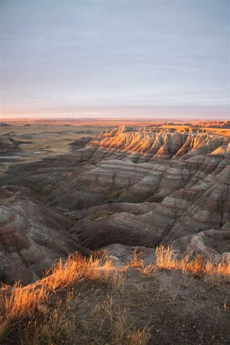 6 Amazing Places To See The Sunrise In Badlands National Park The