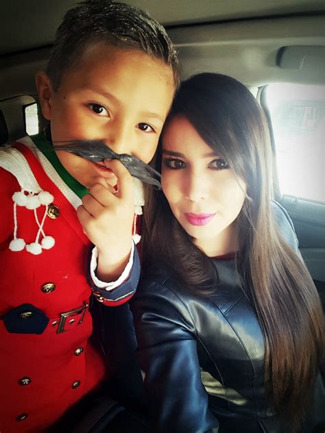 Dora Carrera Rojo Dora Rojo Twitter