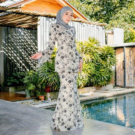 Baju Kurung Moden Dress Cutesy Clothes For Sale In Melor Kelantan