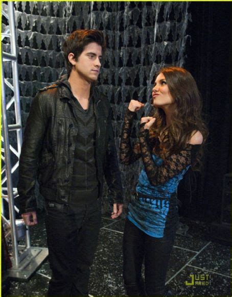 Victoria Justice And Ryan Rottman Dating Gossip News Photos