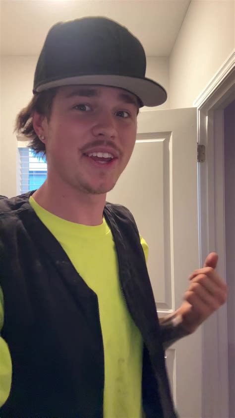 Mr Sweepyouoffyofeet Jonessethanns Videos With Original Sound