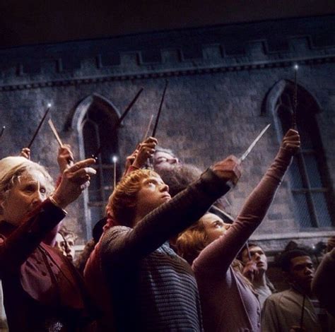 Raise You Wands Harry Potter Stills Harry Potter Wand Scene Harry