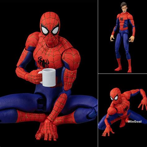 Фигурка Человек Паук Питер Паркер Spider Man Into The Spider Verse