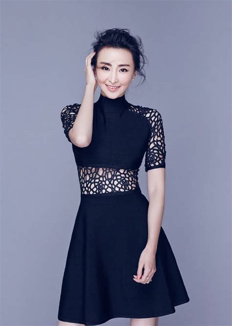 演员林静：女人味十足 搜狐大视野 搜狐新闻