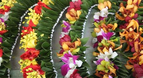 Tahitian Leis Tropical Flowers And Colorful Accessories