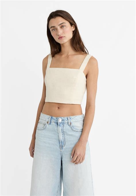 Kort Topp I Linneblandning Womens Fashion Stradivarius Sweden