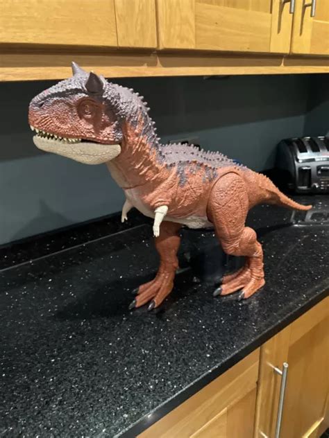 Jurassic World Colossal Carnotaurus Toro Dinosaur Action Figure Xl £19